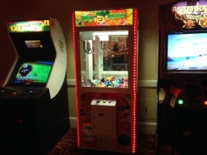 32″ Toy Soldier Claw Machine – Arcade Amusements